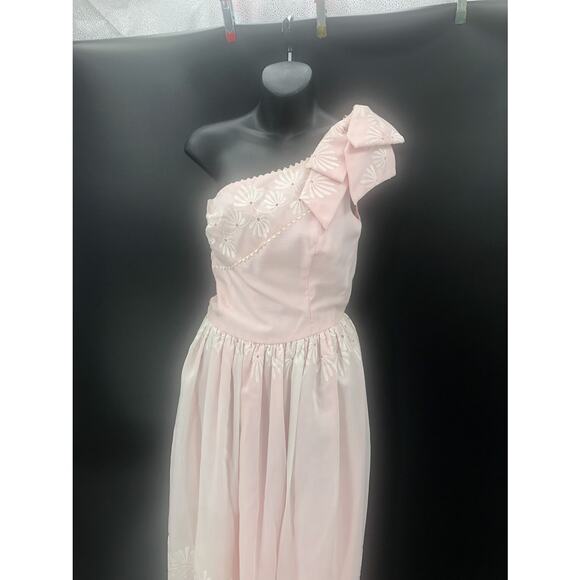 Joy Stevens | Dresses | Joy Stevens Vintage Eyelet Lace 98s Embroidered ...